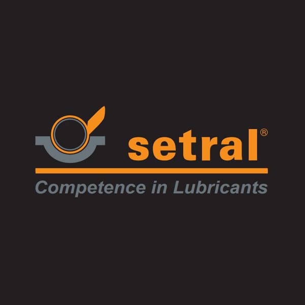 Setral - Lubricants - Industrial - Experience - Laboratory